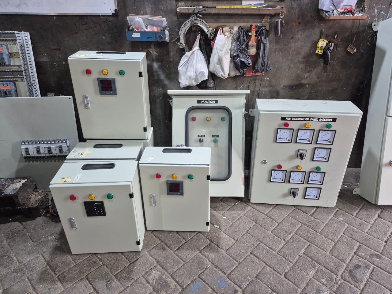 Wiring Adalah Tahapan Vital dalam Panel Listrik Kenali Fungsi, Jenis ...