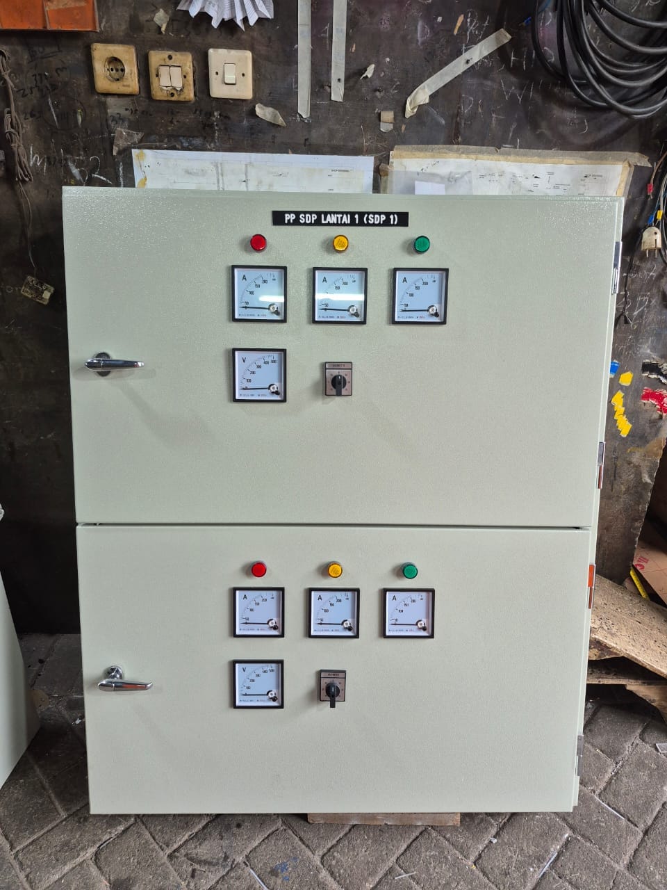 Wiring Adalah Tahapan Vital dalam Panel Listrik Kenali Fungsi, Jenis ...